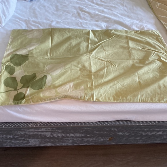 Calvin Klein | Bedding | Copy Queen Calvin Klein Duvet Cover | Poshmark